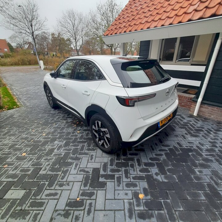Opel Mokka-e 11 kW Elegance (2022) review - AutoWeek