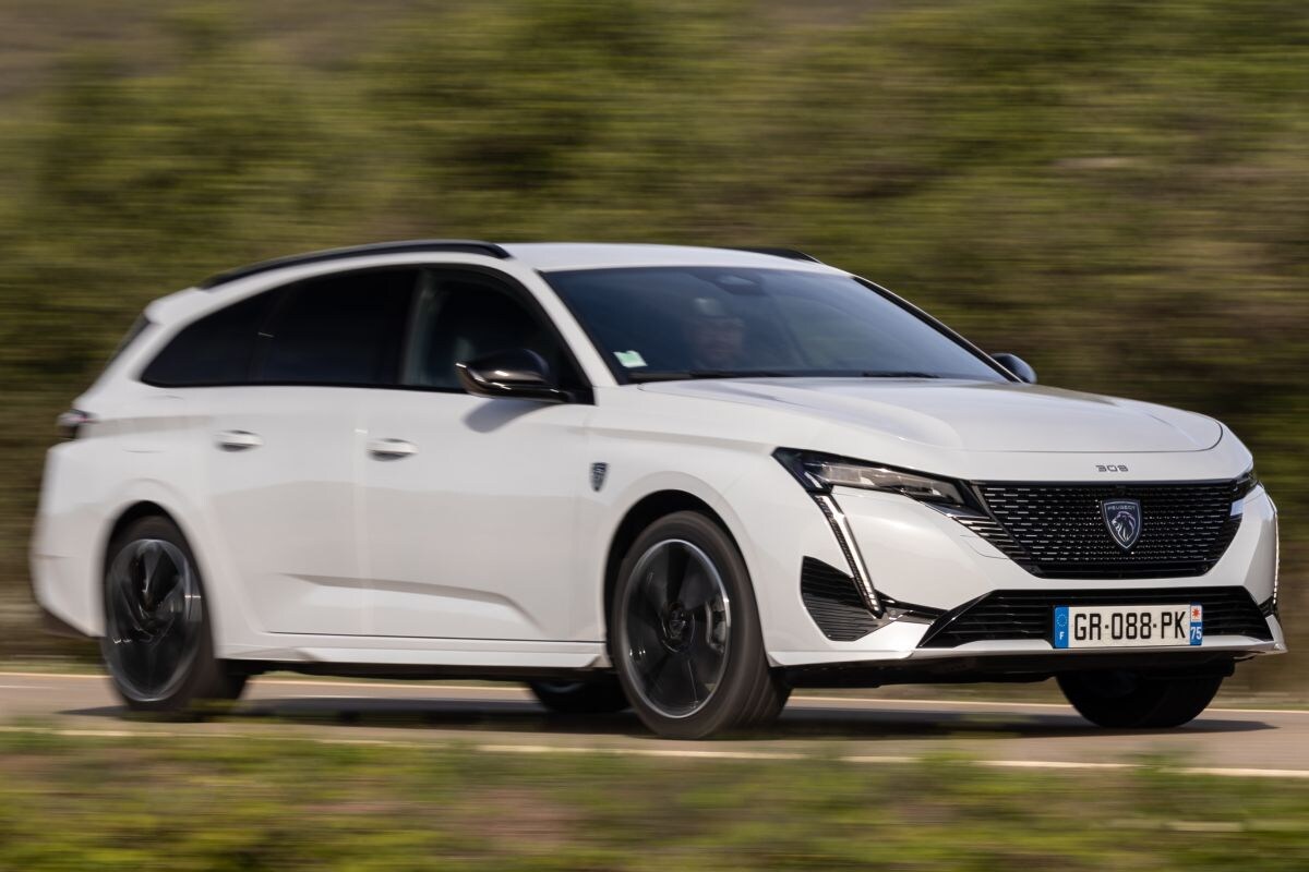 Test Peugeot E 308 Sw Zo Lekker Gewoon Gebleven Autoweek