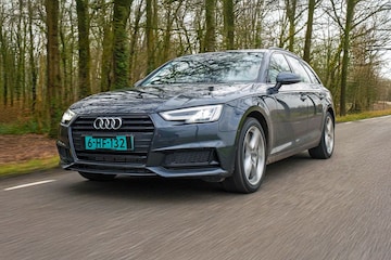 Kenteken Check R-556-HR - AUDI A4 AVANT - AutoWeek