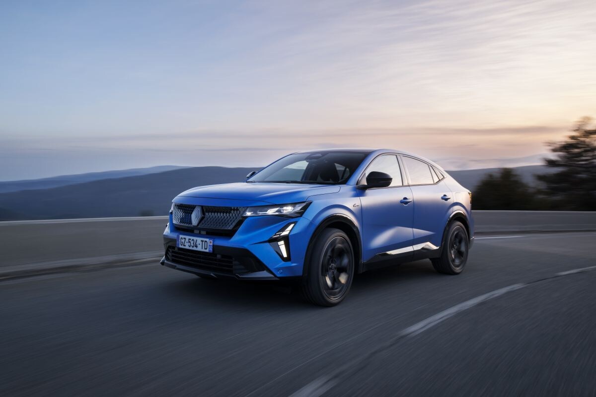 Renault Rafale PHEV 300 - AutoWeek Test