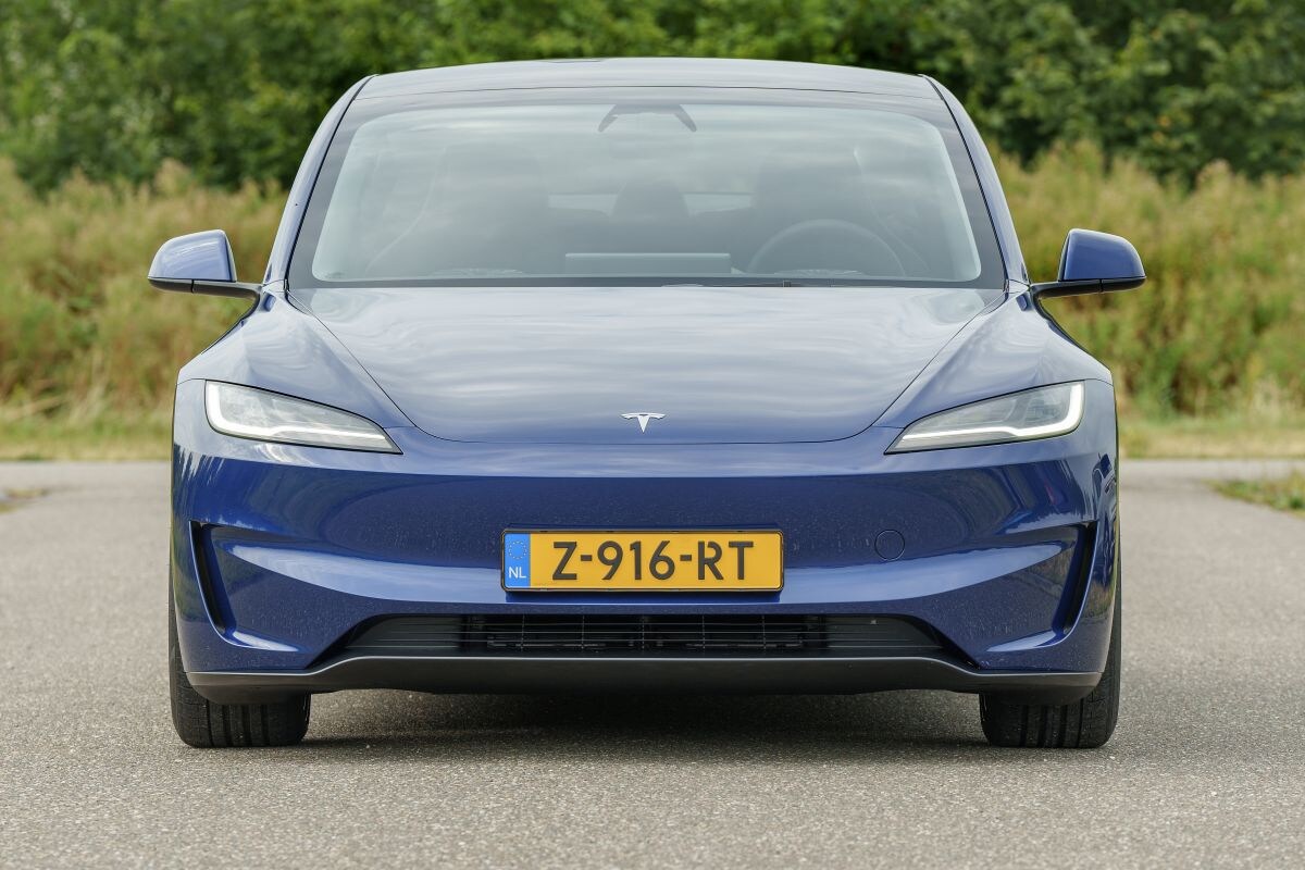 Tesla ziet verkopen voor het eerst in tien jaar niet groeien