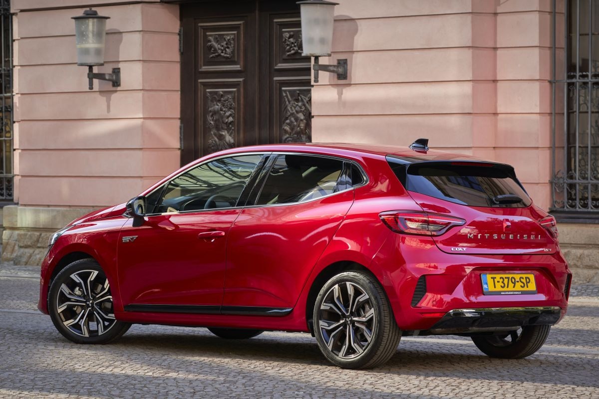 Mitsubishi Colt 1.6 HEV Intense prijs en specificaties