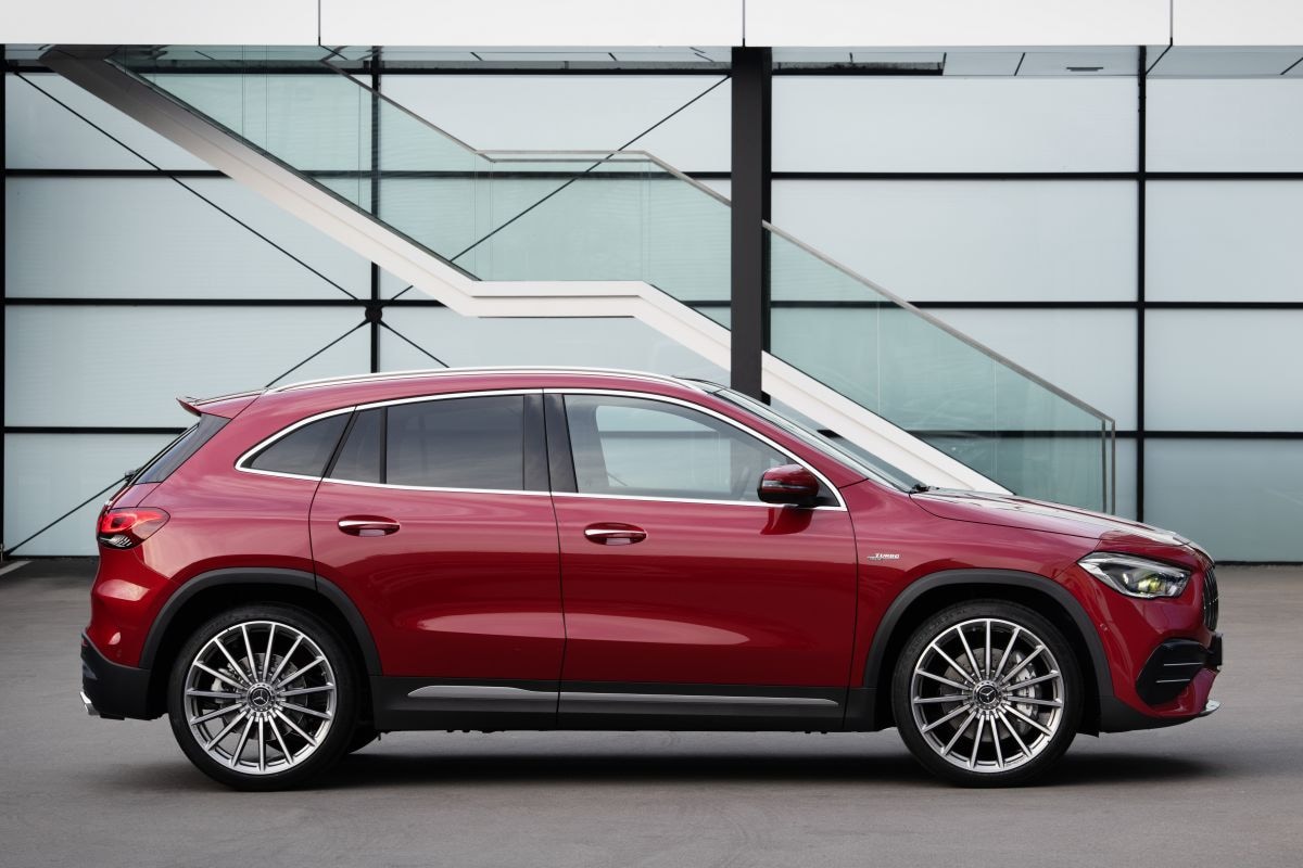 Mercedes-Benz GLA 180 prijs en specificaties - AutoWeek