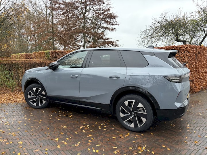 Gebruikersreview van Opel Grandland Electric 73kWh Business Edition