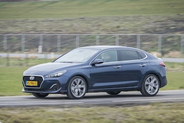 Hyundai i30 Fastback 1.0 T-GDI Comfort (2019) review