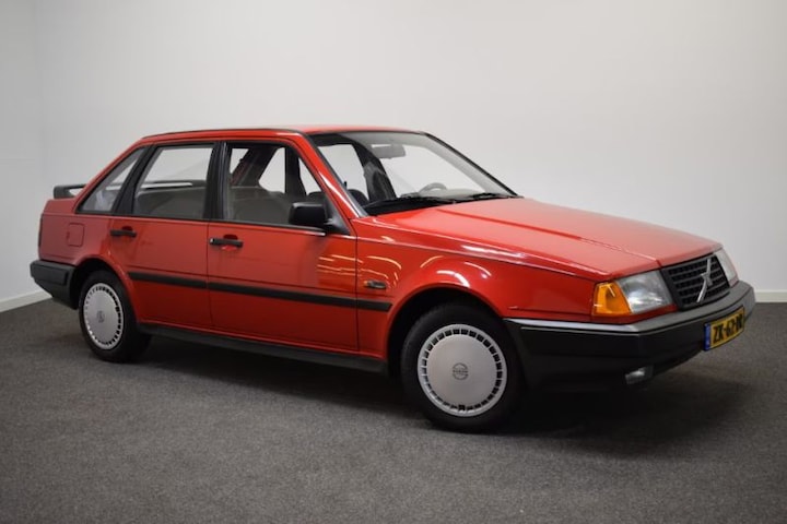 Deze Volvo 440 is prachtig stukje Nederlandse autogeschiedenis
