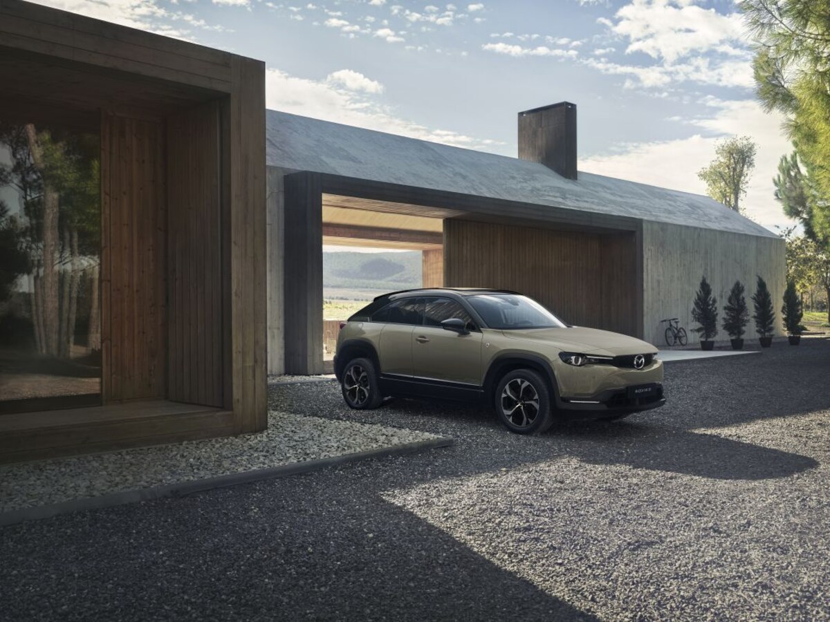 Mazda MX-30 e-SkyActiv R-EV: met rotatiemotor! - AutoWeek