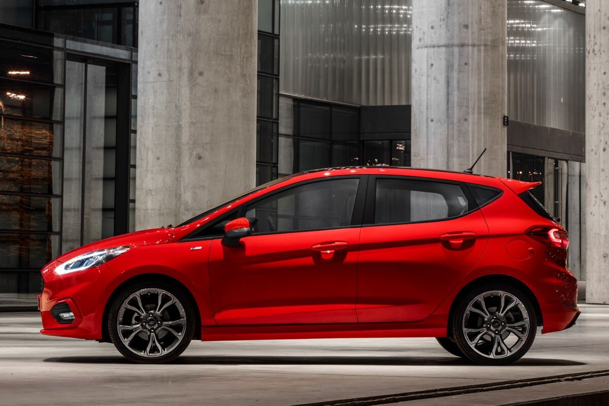 Ford Fiesta 1.0 EcoBoost 125pk Hybrid ST Line (2021) review