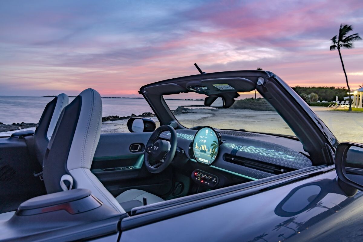 Mini Cooper Cabrio: open buitenbeentje - AutoWeek