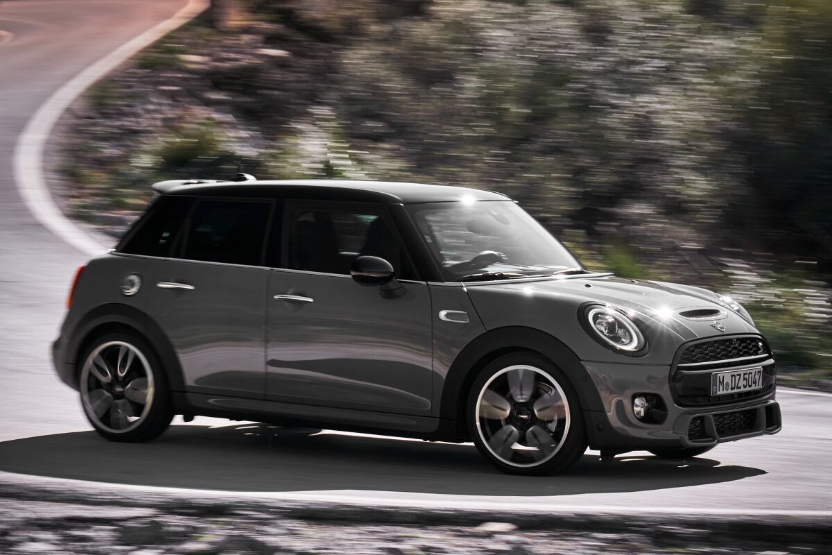 Mini Cooper (2019) review - AutoWeek