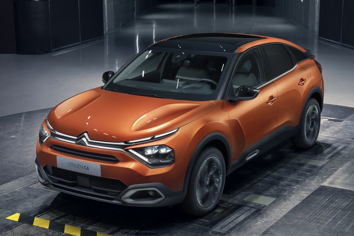 Citroen C4 Hybrid 136 Max prijs en specificaties - AutoWeek