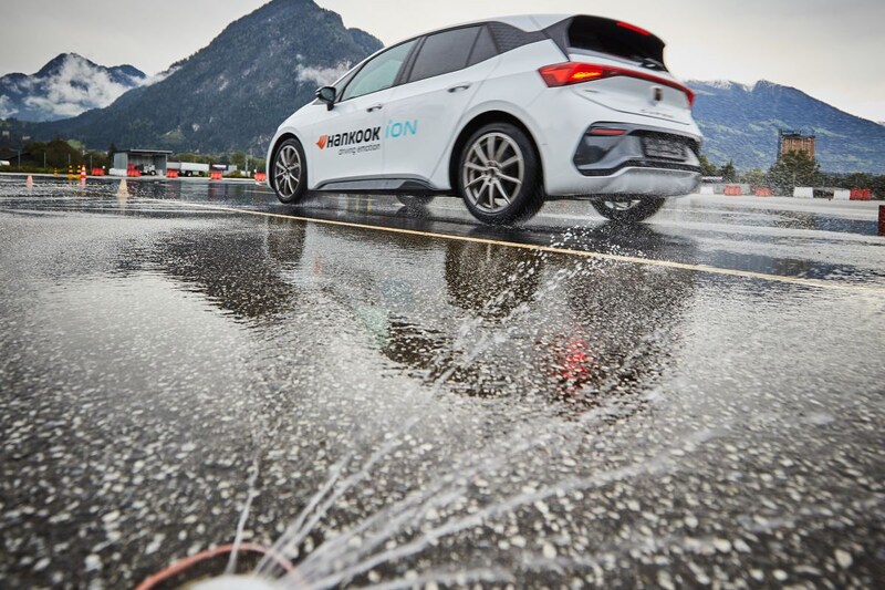 Dit maakt een autoband voor een elektrische auto anders