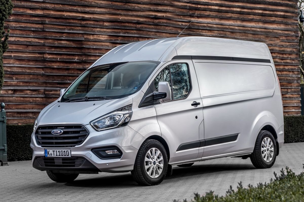 Ford Transit Custom L1H1 320 185pk Sport prijs en specificaties