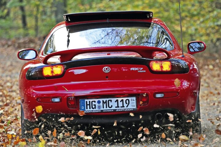Test: Mazda RX-7 - AutoWeek