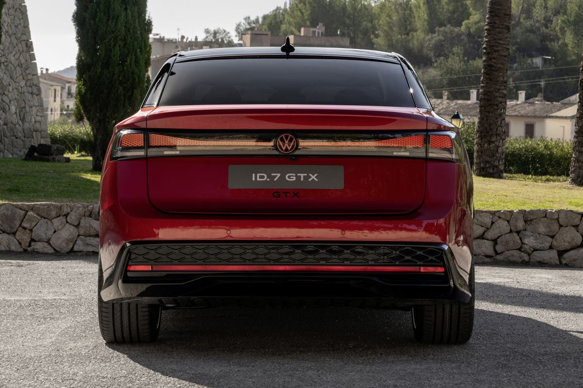 Volkswagen ID7 GTX is 340 pk sterke elektrische liftback - AutoWeek