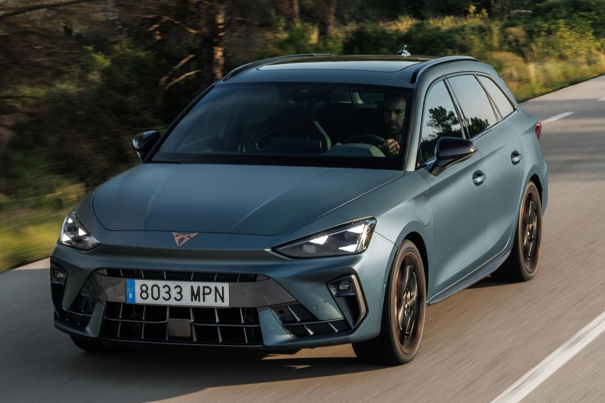 Cupra Leon Sportstourer 1.5 e-Hybrid VZ Extreme prijs en specificaties