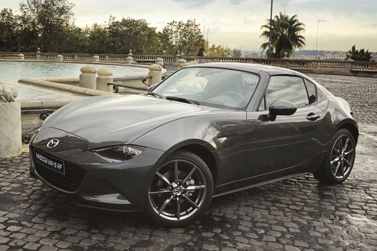 Mazda MX-5 RF SkyActiv-G 184 Kizuna prijs en specificaties