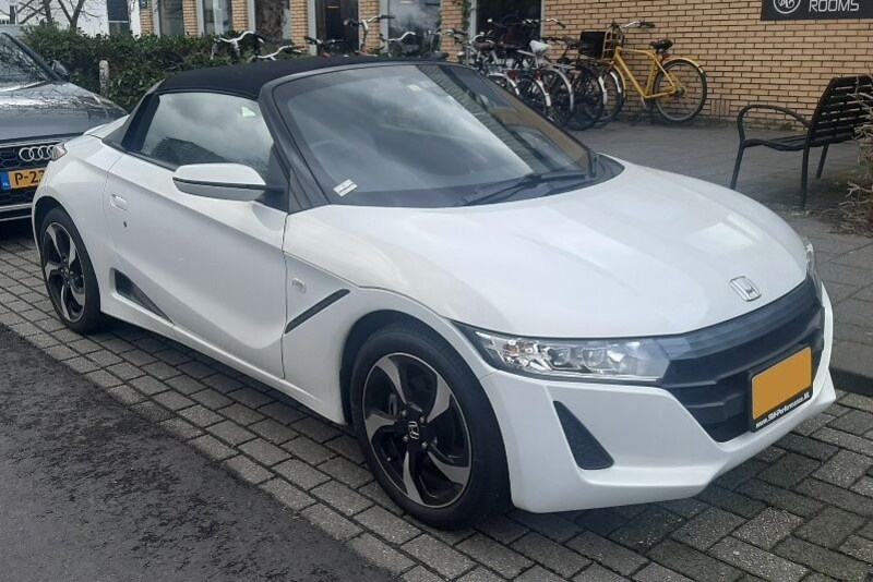 Honda S660 (2016) - In het Wild - AutoWeek