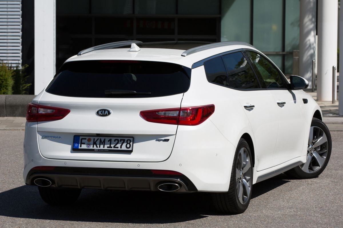 Kia Optima SW 1.7 CRDi DynamicLine (2018) review - AutoWeek