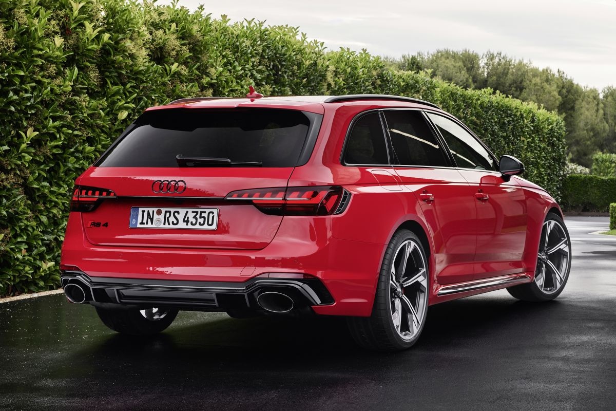 Audi RS4 Avant quattro Competition plus prijs en specificaties