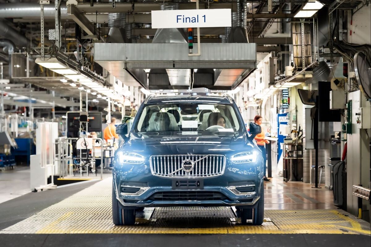 Volvo builds the last passenger car with a diesel engine - Techzle