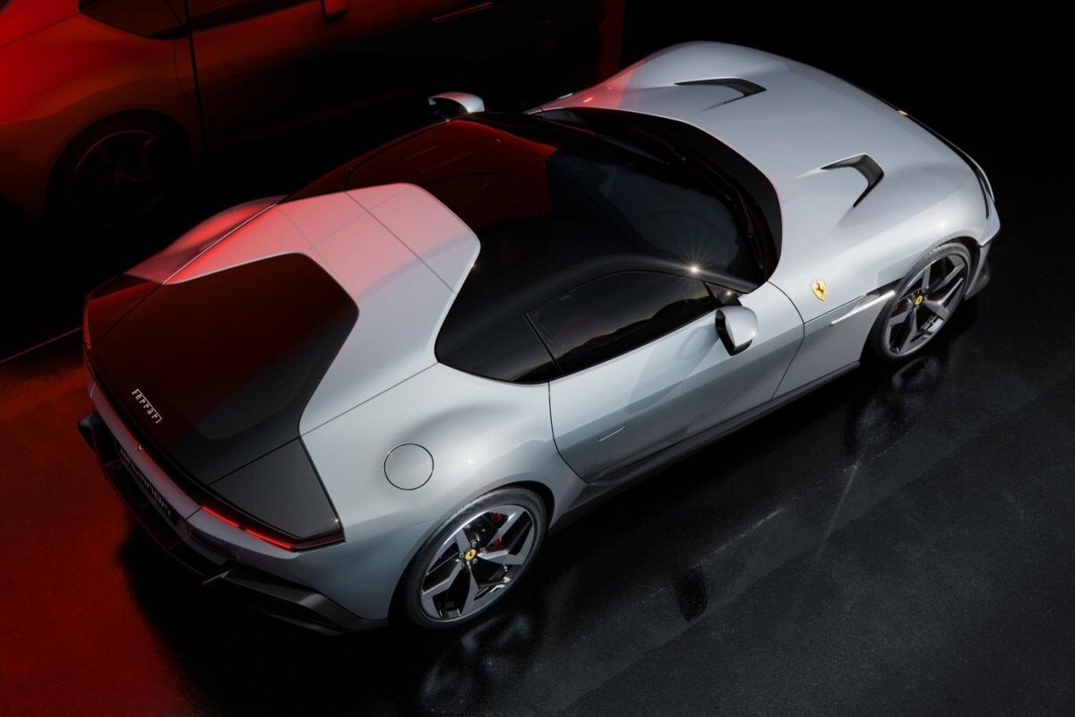 Ferrari 12Cilindri: twaalf cilinders, nul turbo's en 830 pk - AutoWeek