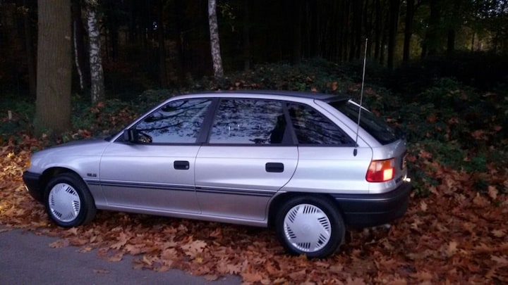 Gebruikersreview van Opel Astra (1994) - AutoWeek