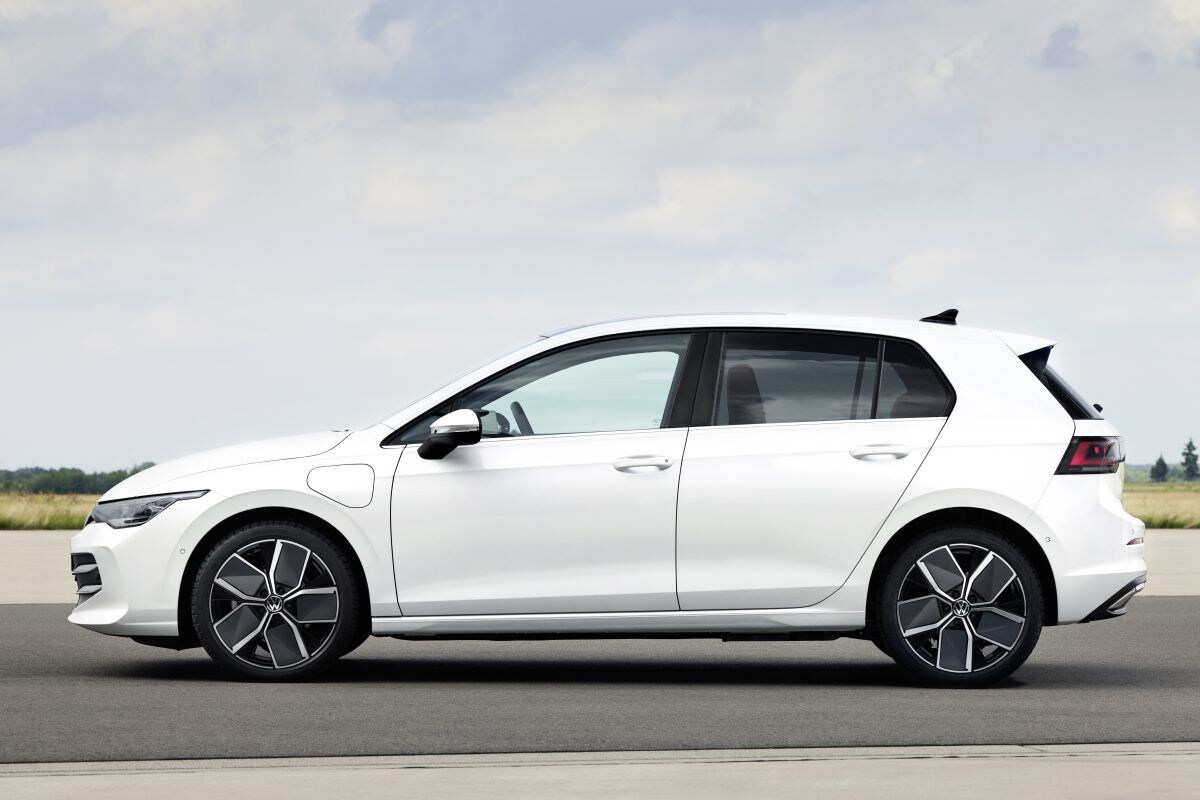 Volkswagen Golf 1.5 eHybrid Life Edition prijs en specificaties