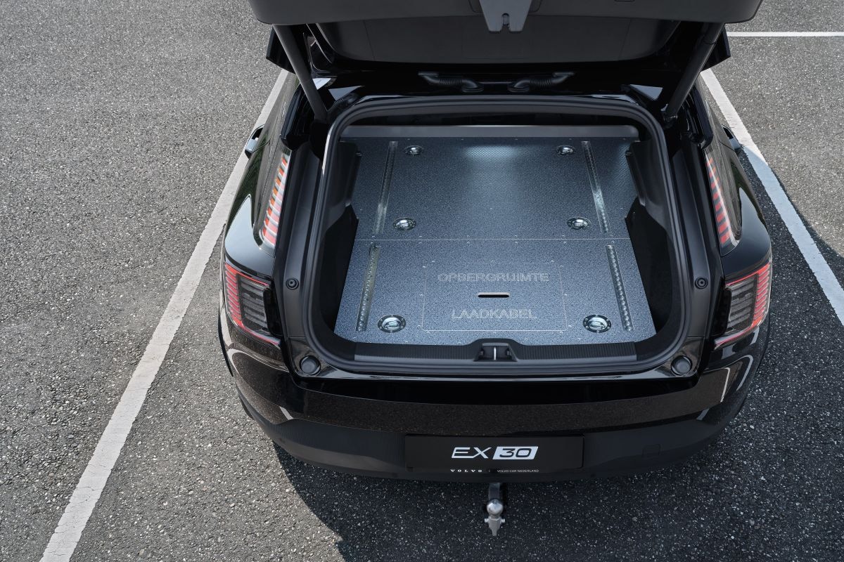 Volvo EX30 Cargo: elektrisch succesnummer als pakezeltje - AutoWeek