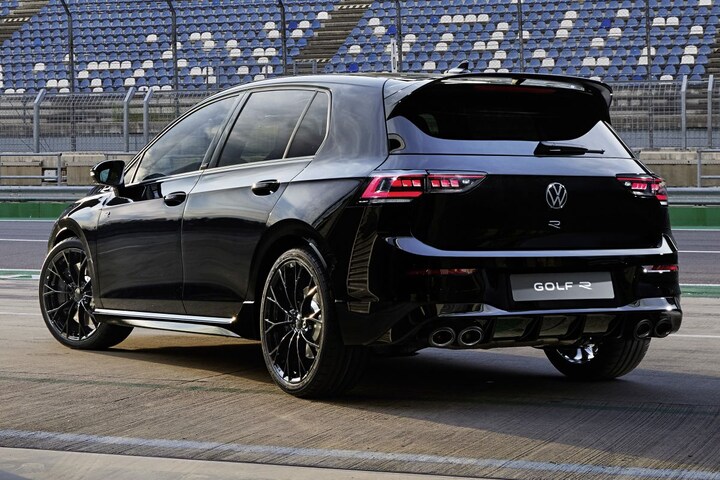 Vernieuwde Volkswagen Golf R: 333 pk voor dik €80.000 - AutoWeek
