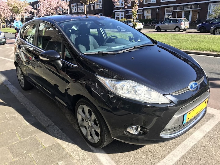 Ford Fiesta 1.6 Titanium (2009) review - AutoWeek