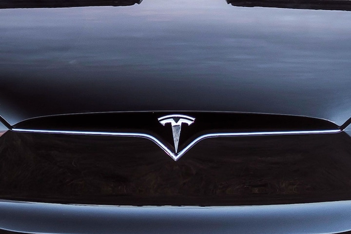 'Tesla wist al twee jaar van Dyson-plannen' - AutoWeek