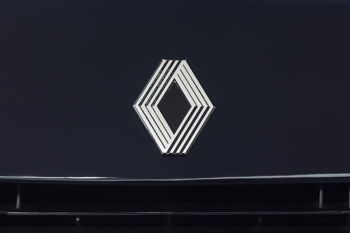 Officieel: het nieuwe logo van Renault - AutoWeek