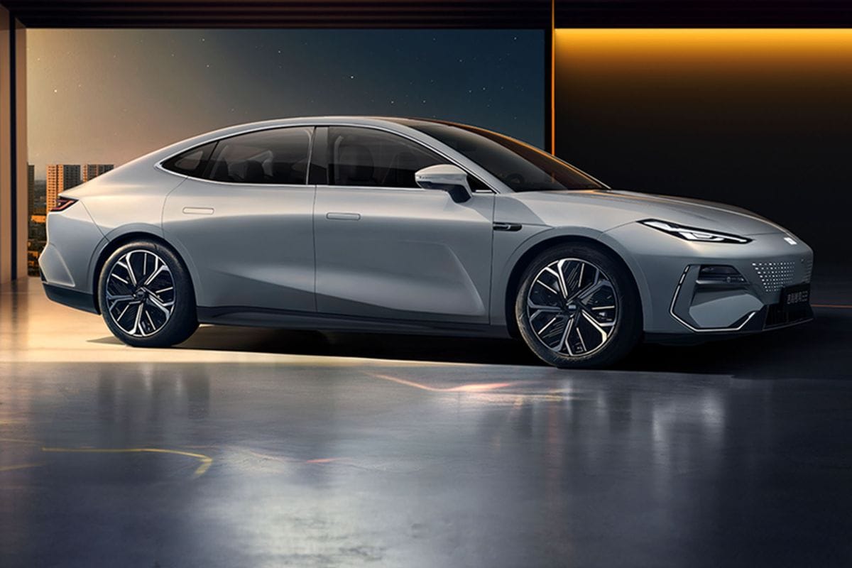 De nieuwste elektrische sedan van Volvo's moederbedrijf - Geely