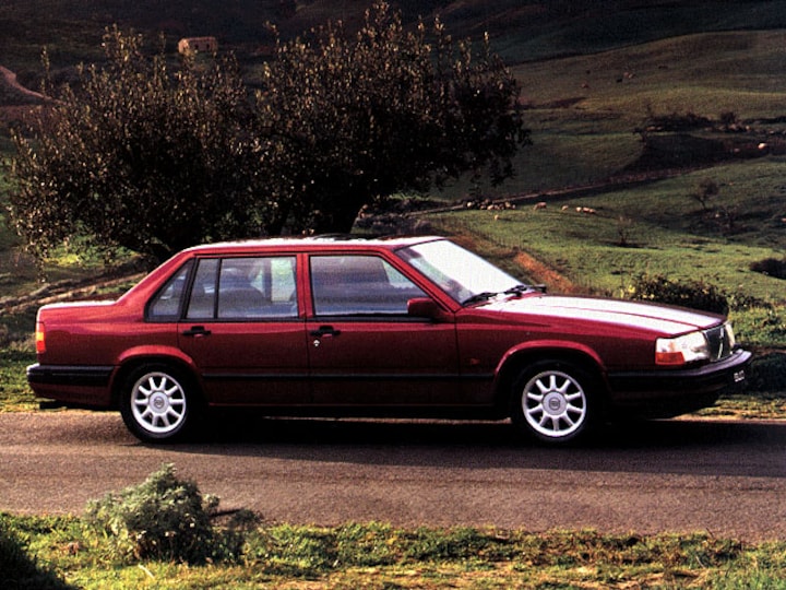 Volvo 940 GL 2.3i (1991) review - AutoWeek