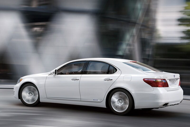 Lexus: 100% hybride in 2015 - AutoWeek