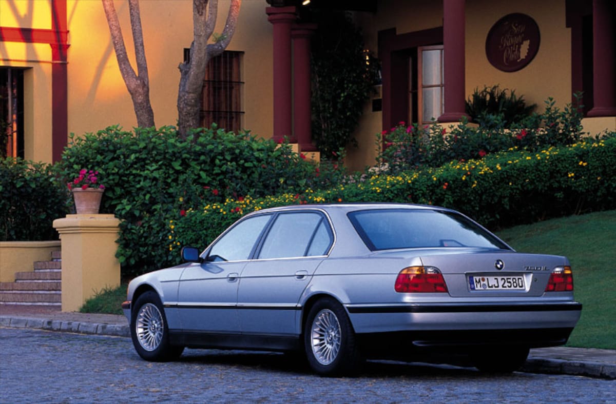 BMW 750iL (1999) review - AutoWeek