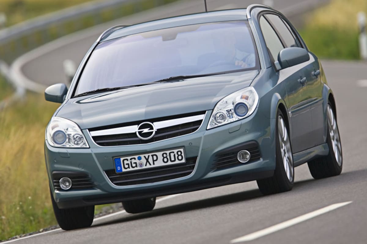 Opel Signum 3.0-V6 CDTI Temptation Excellence prijs en specificaties