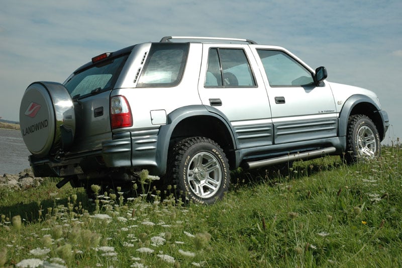 Afgestoft: Landwind - AutoWeek