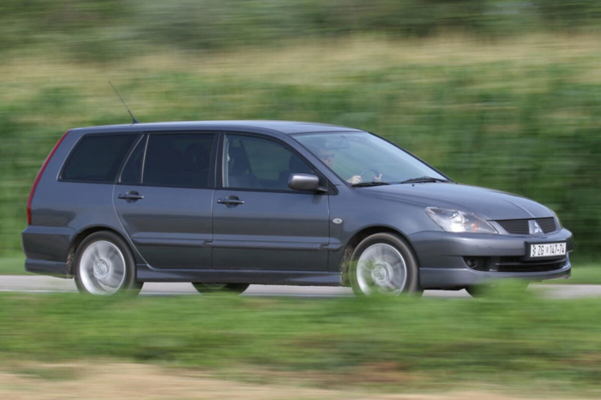 Mitsubishi Lancer Wagon 2.0 Intense (2006) review - AutoWeek