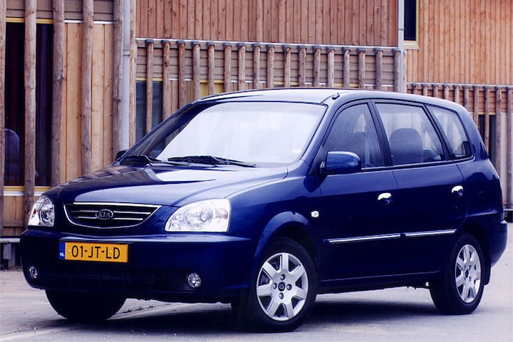 Kia Carens 2.0 CRDi EX (2003) review - AutoWeek