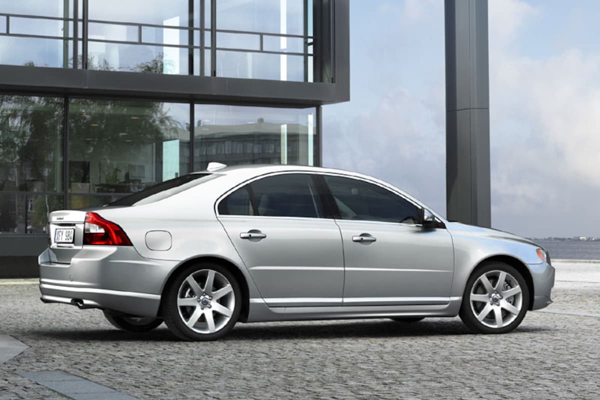 Volvo S80 3.2 Momentum (2008) review - AutoWeek