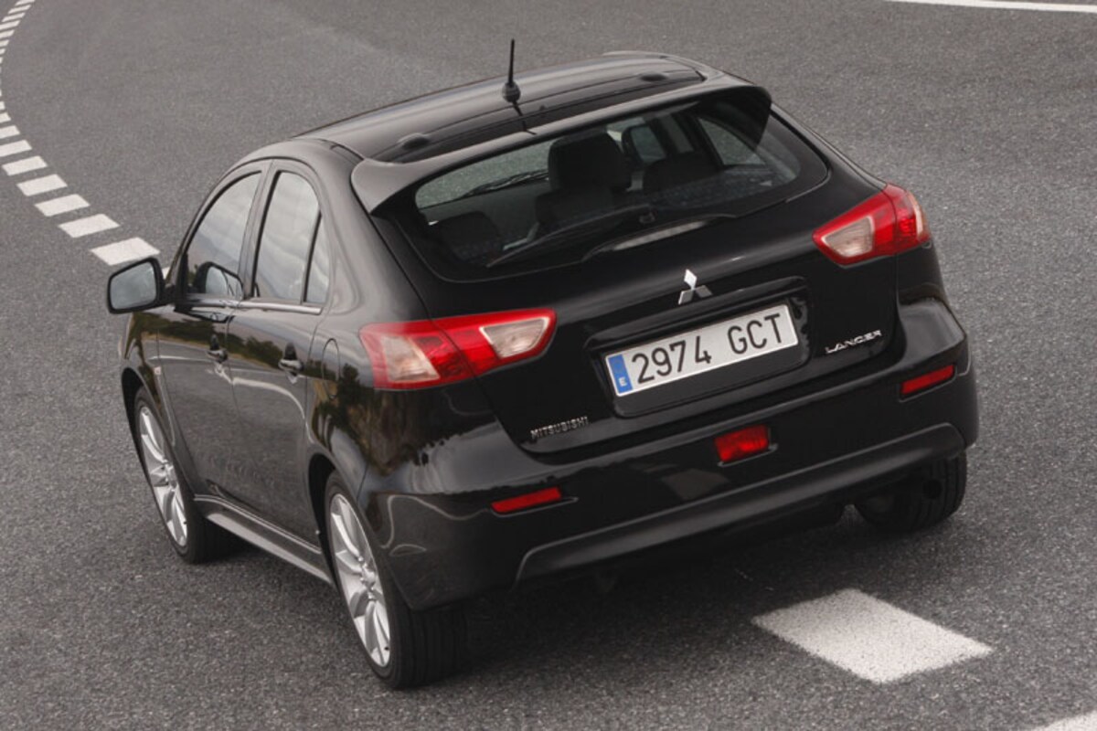 Mitsubishi Lancer Sportback 1.8 Intense (2008) review