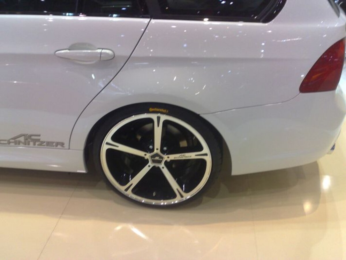 Kan je een andere bandenmaat onder je auto monteren?