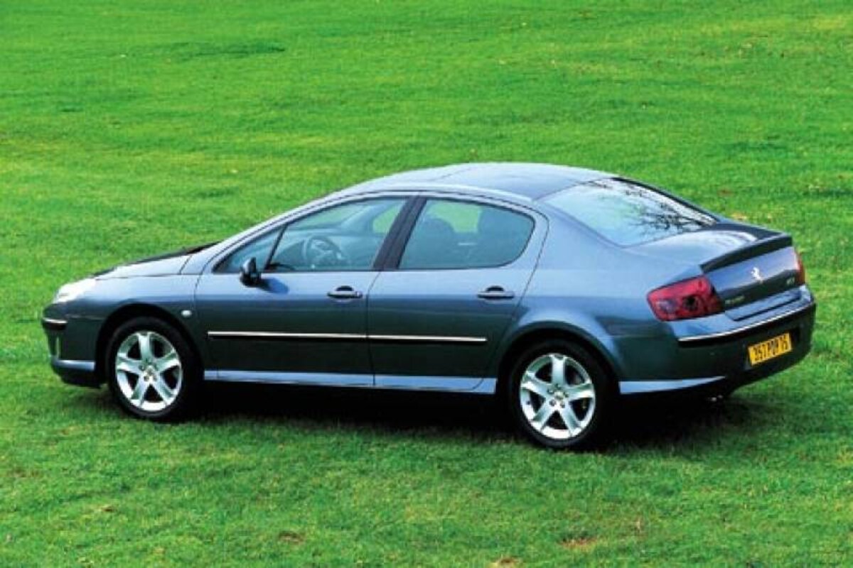 De haaienbek van de Peugeot 407 - AutoWeek