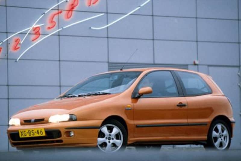 Fiat Bravo 1.9 JTD GT (1999) Autotest - AutoWeek