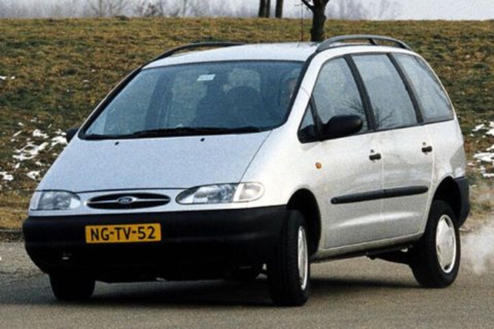 Ford Galaxy 2.0i CLX (1997) Autotest - AutoWeek