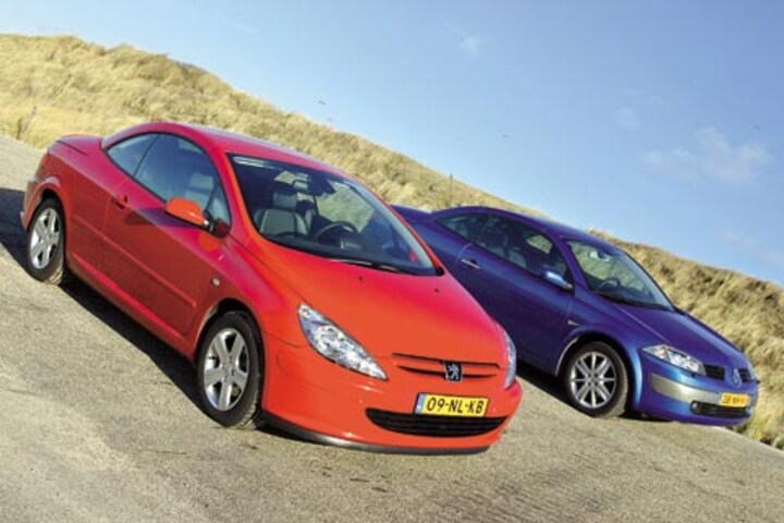 Peugeot 307 CC 2.0 16V – Renault Mégane Coupé-Cabriolet 2.0 16V