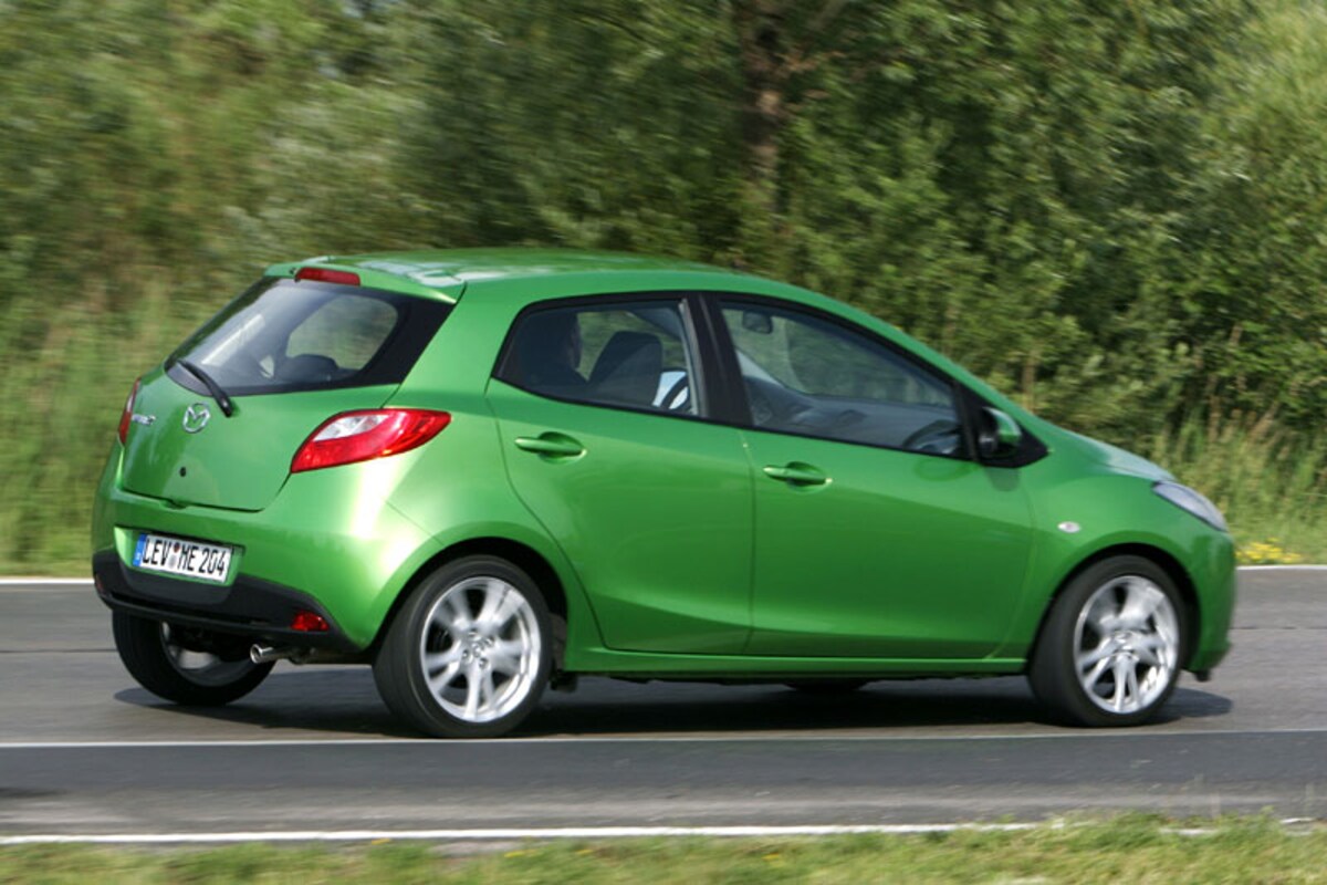 Mazda 2 1.3 TS + prijs en specificaties - AutoWeek