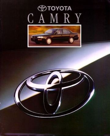 Brochures Toyota Camry - Folders - AutoWeek